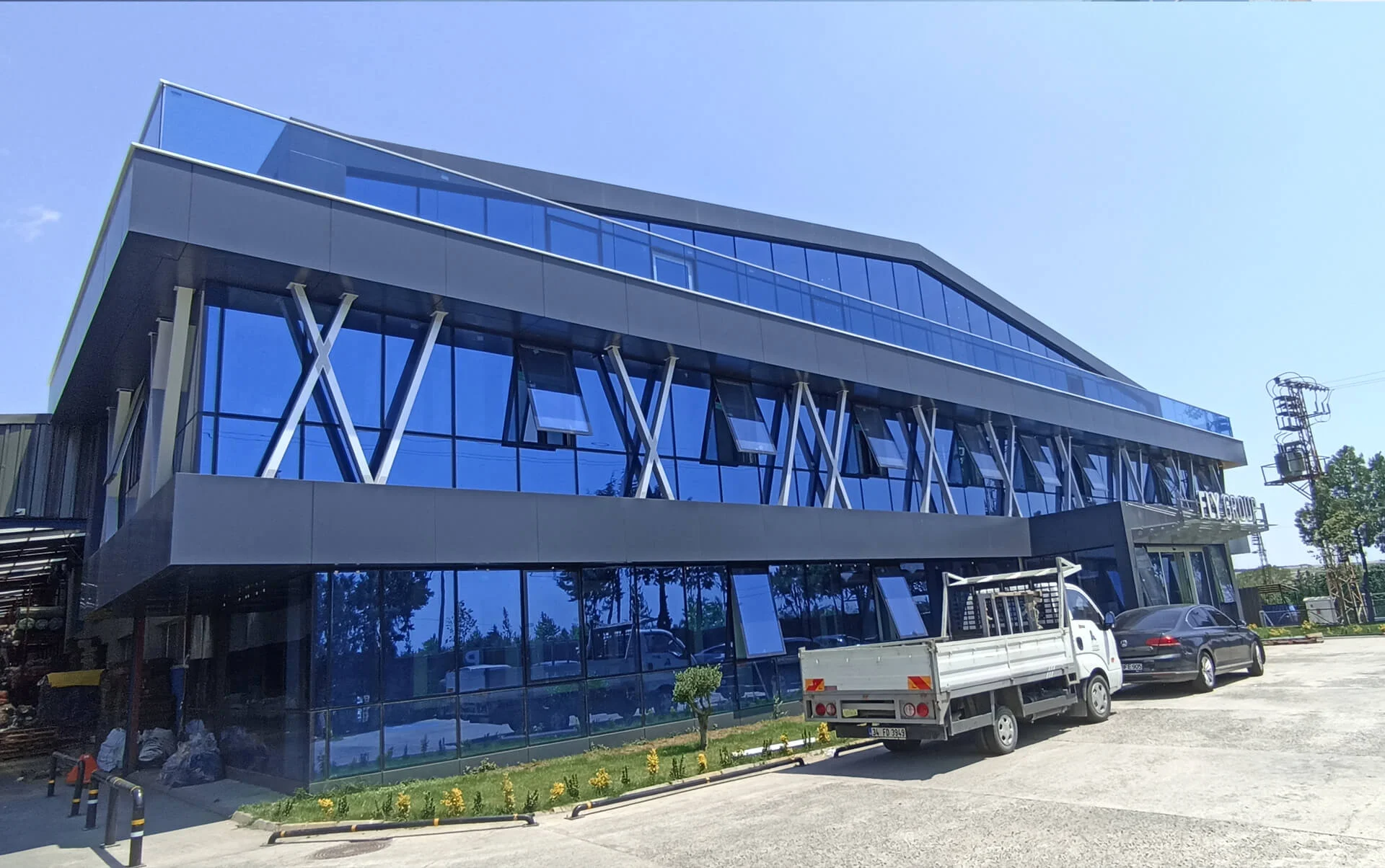 Fly Group Factory Building - CS YAPI