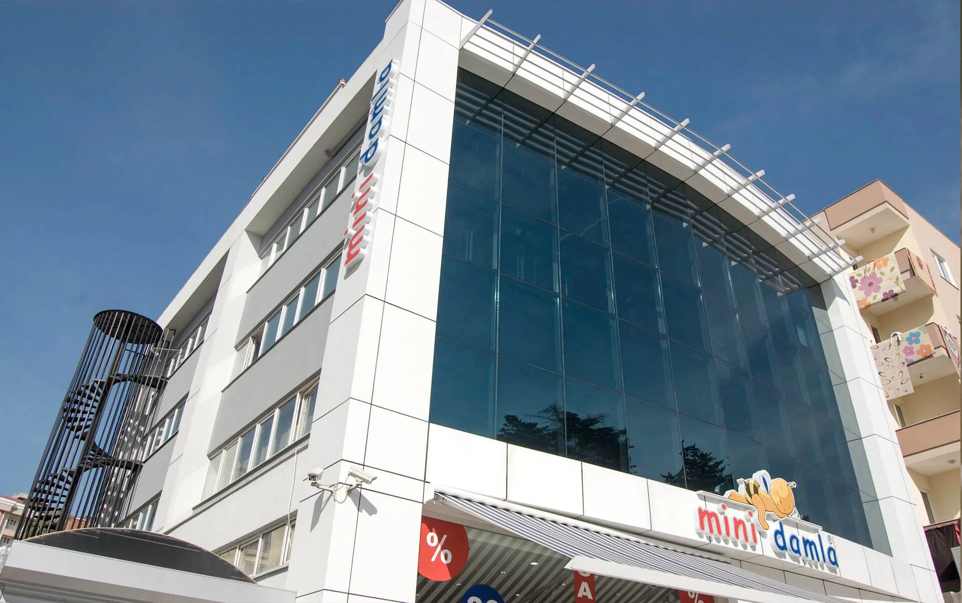Mini Damla Textile Business Center / Istanbul - Turkiye - CS YAPI